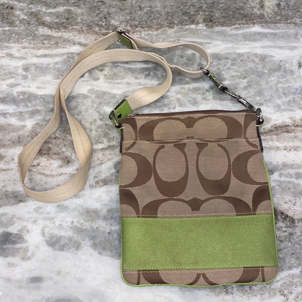 Coach Crossbody Lime Green Bag With Zipper - Gem